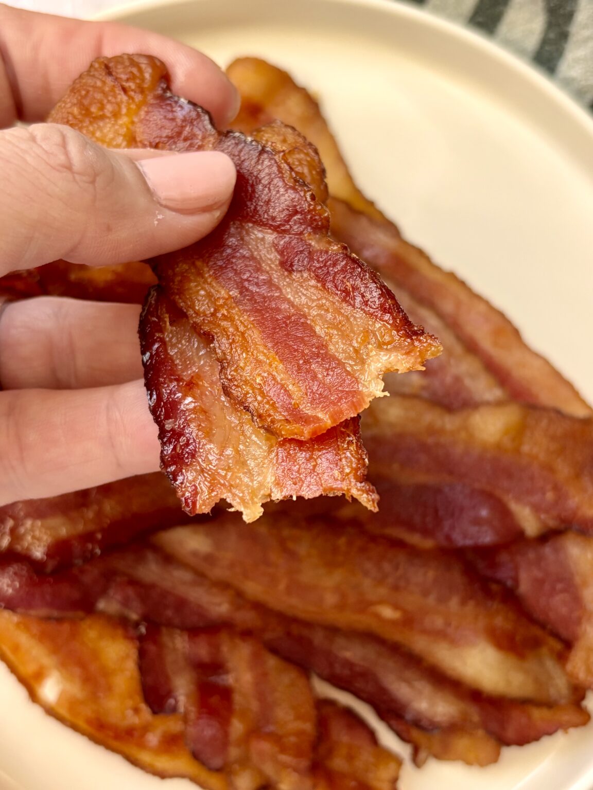 How to Make Perfect Bacon (Every Time) - thehomechefmomma.com