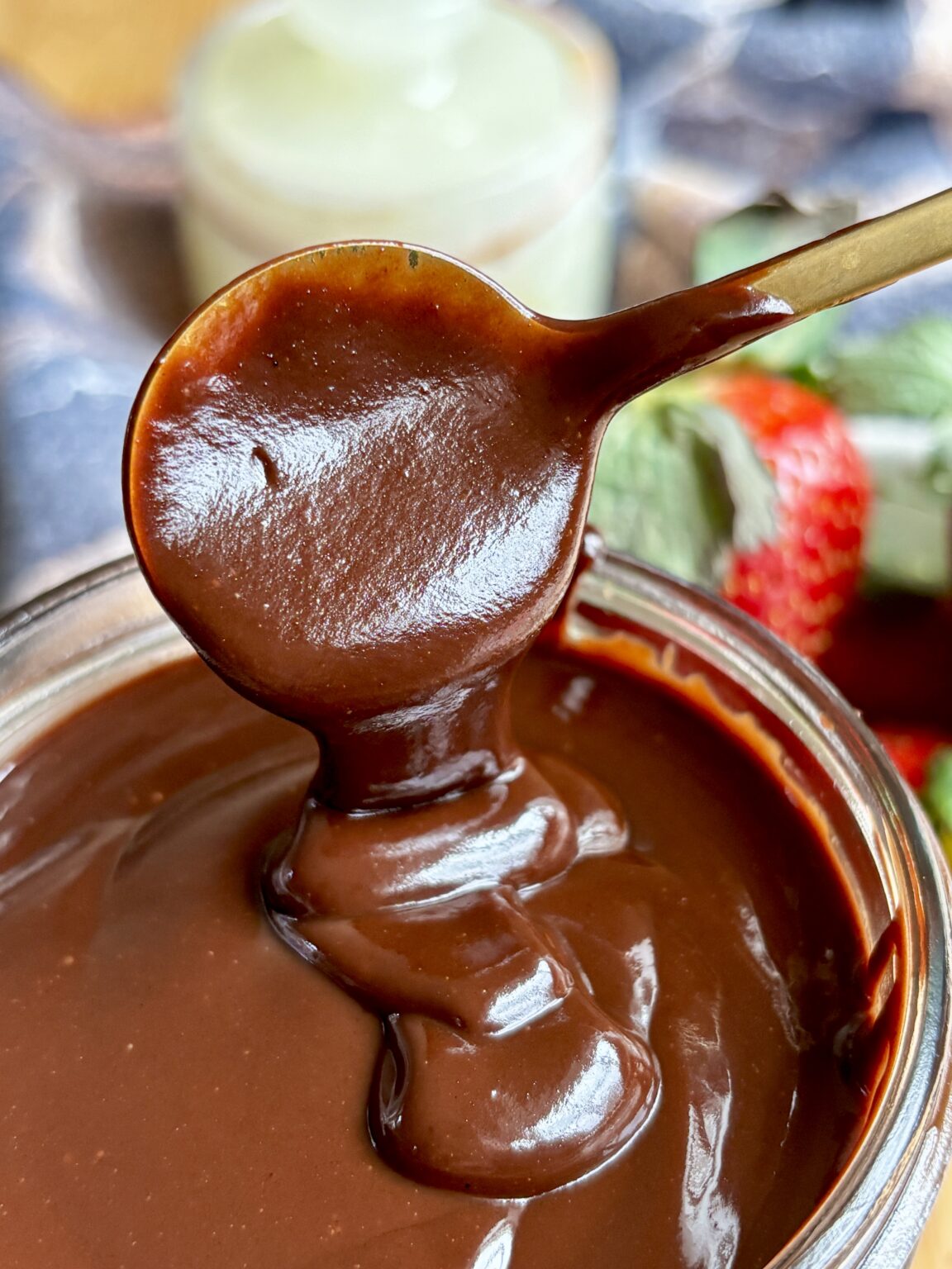 Homemade Dark Chocolate Hot Fudge - thehomechefmomma.com